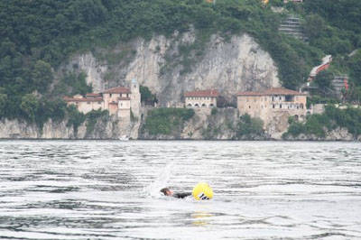 La Nuotata dell'Eremo 2008 - VareseNews - Foto