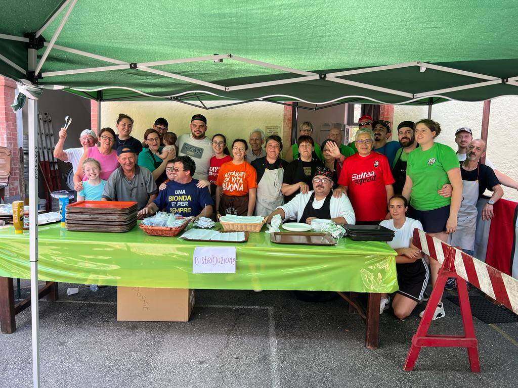 Le foto della Cotechinata di Velate 2023 all'oratorio di Velate ...