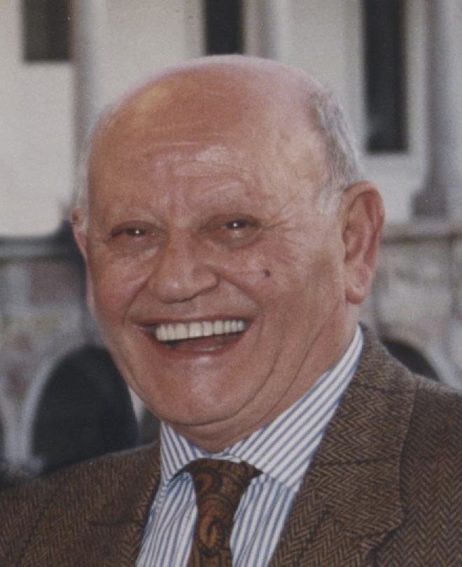 Annuncio Famiglia Domenico De Simone - VareseNews