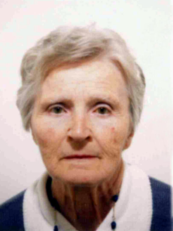 Annuncio Famiglia LINA CECCHINI Ved. SALVADORI - VareseNews