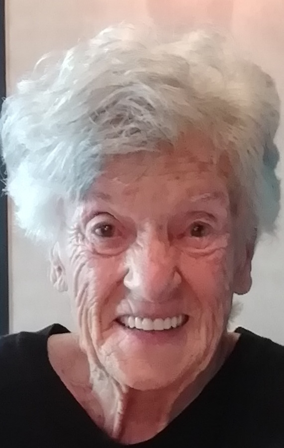 Annuncio Famiglia Maria Angela Magitteri ved. Locatelli - VareseNews